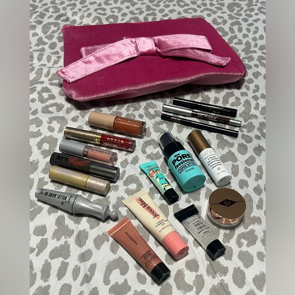 Fenty Beauty | Makeup | Deluxe Minis Makeup Bag Bundle | Poshmark